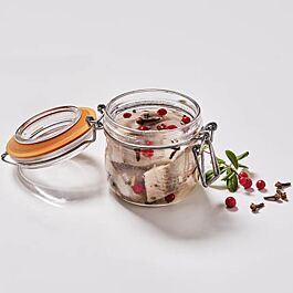 Sill till julbordet - med lingon & nejlika | Gårdssällskapet